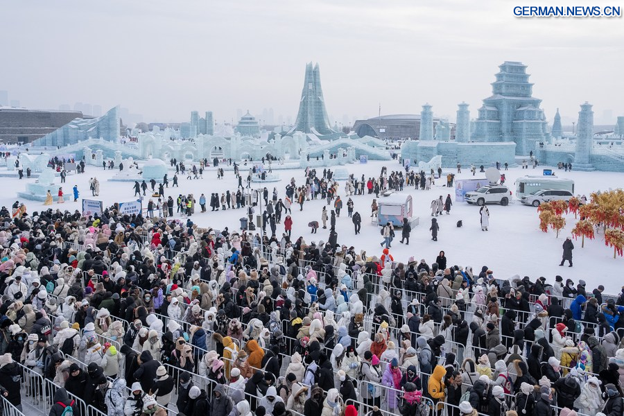 Chinas "Eisstadt" Harbin verzeichnet Tourismusboom über Neujahr ...