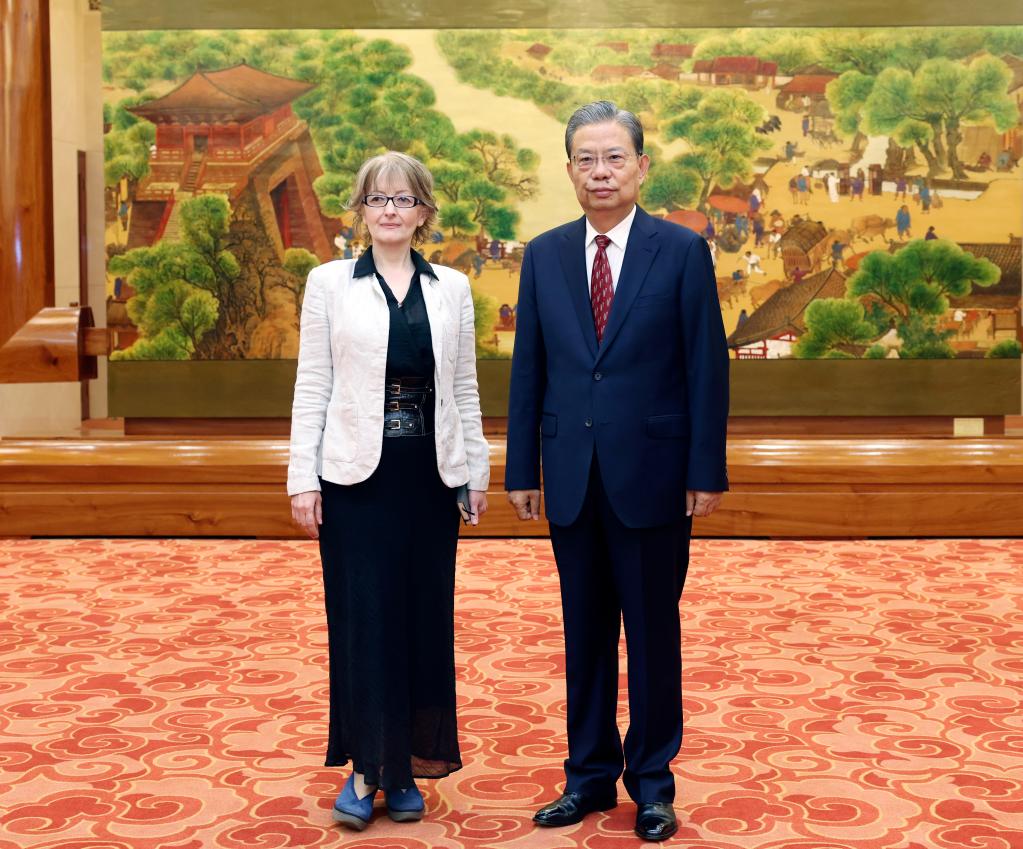 Chinas oberster Gesetzgeber trifft Delegation des serbischen Parlaments ...